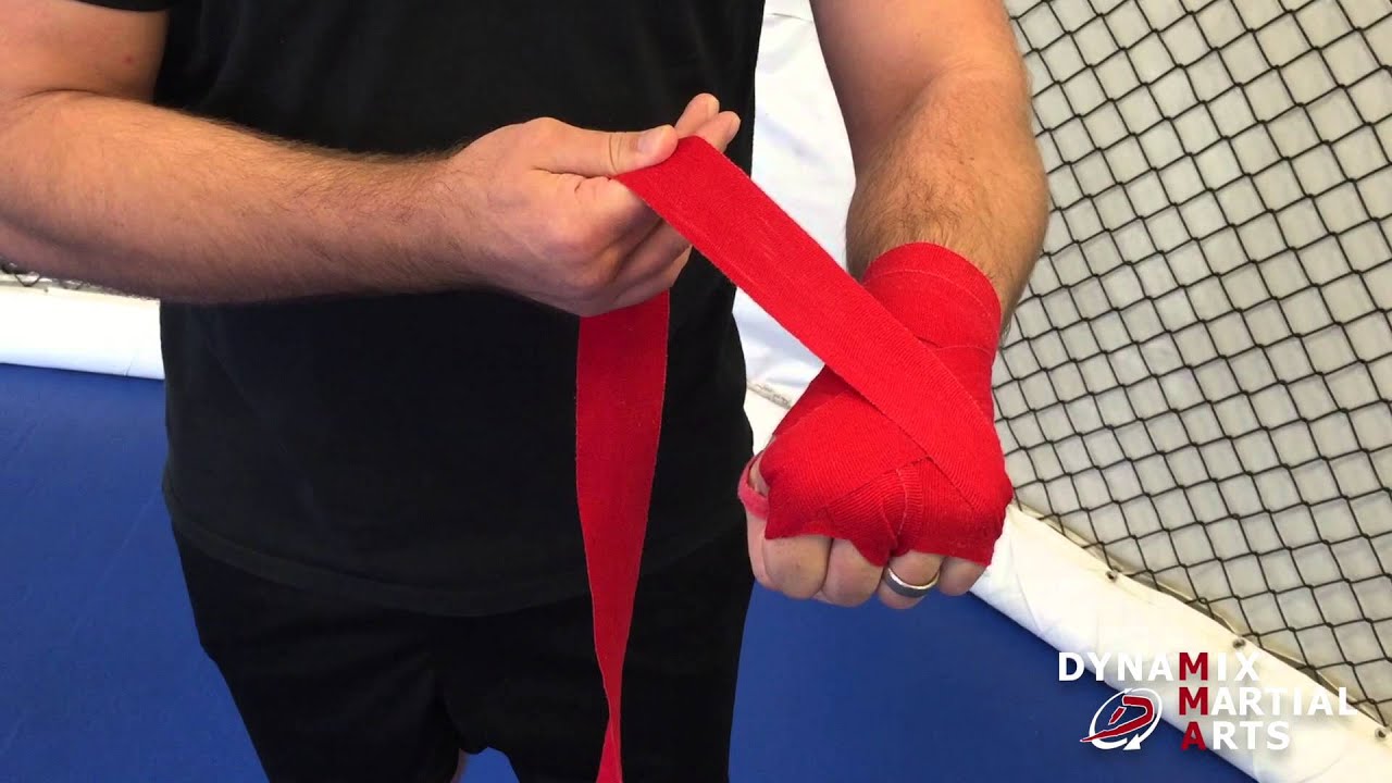 How to wrap your hands for Kickboxing / Muay Thai / Boxing by Antoni ...